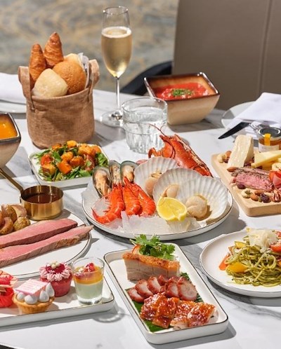 Feast on Local and Western Cuisines | Singapore Marriott Tang Plaza Hotel